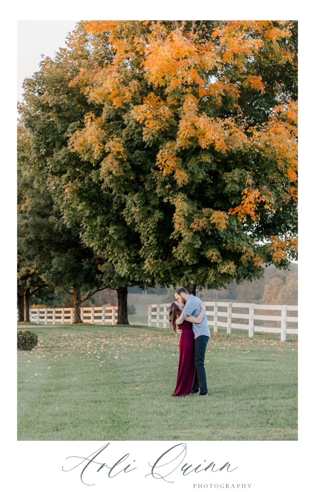 Castle Hill Engagement Session | Sam & Aubrey - Blog
